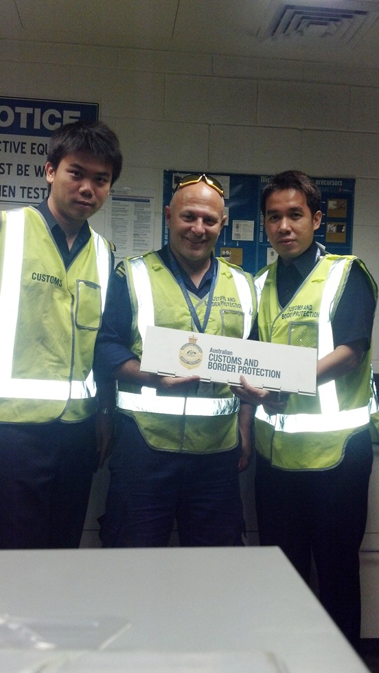 Press Release 2012 - Customs visit